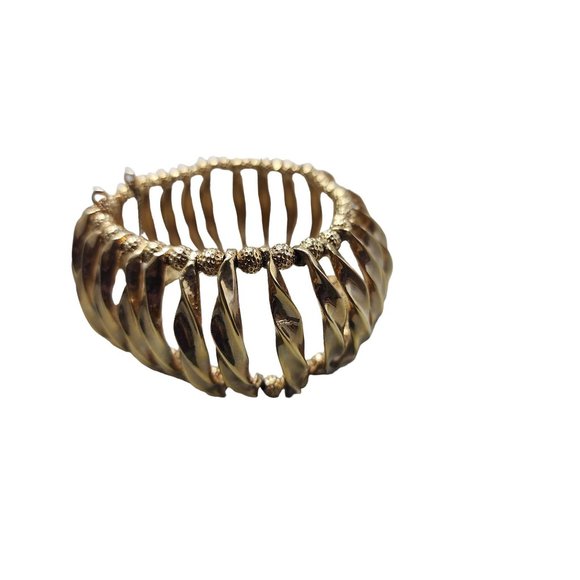 Trifari | Jewelry | Vintage Signed Trifari 3 Dimensional Wide Twisted ...